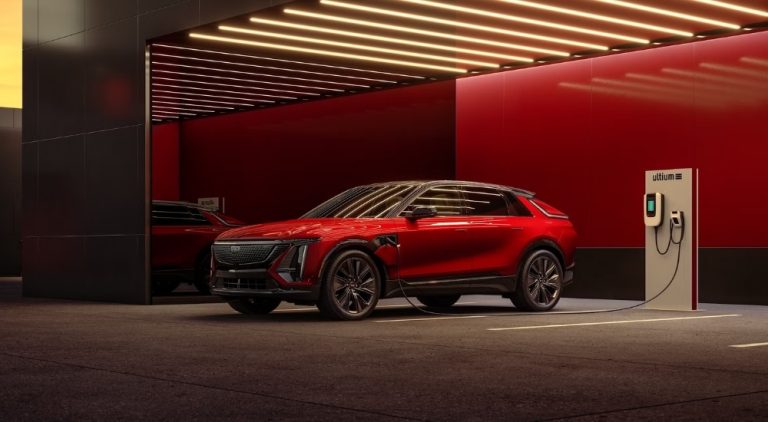 5 of Our Favorite Things About the Cadillac LYRIQ | EVs for Sale